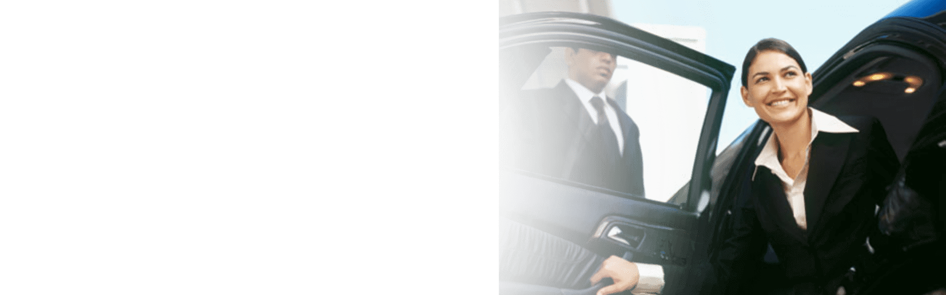 Female-airport-valet-service-min - Canada Car Storage